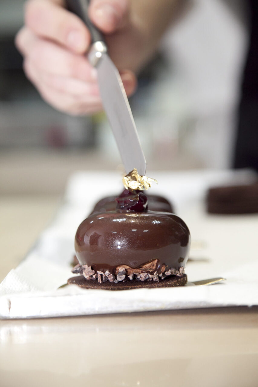 Professional Pastry Chef Course - LE MONDE